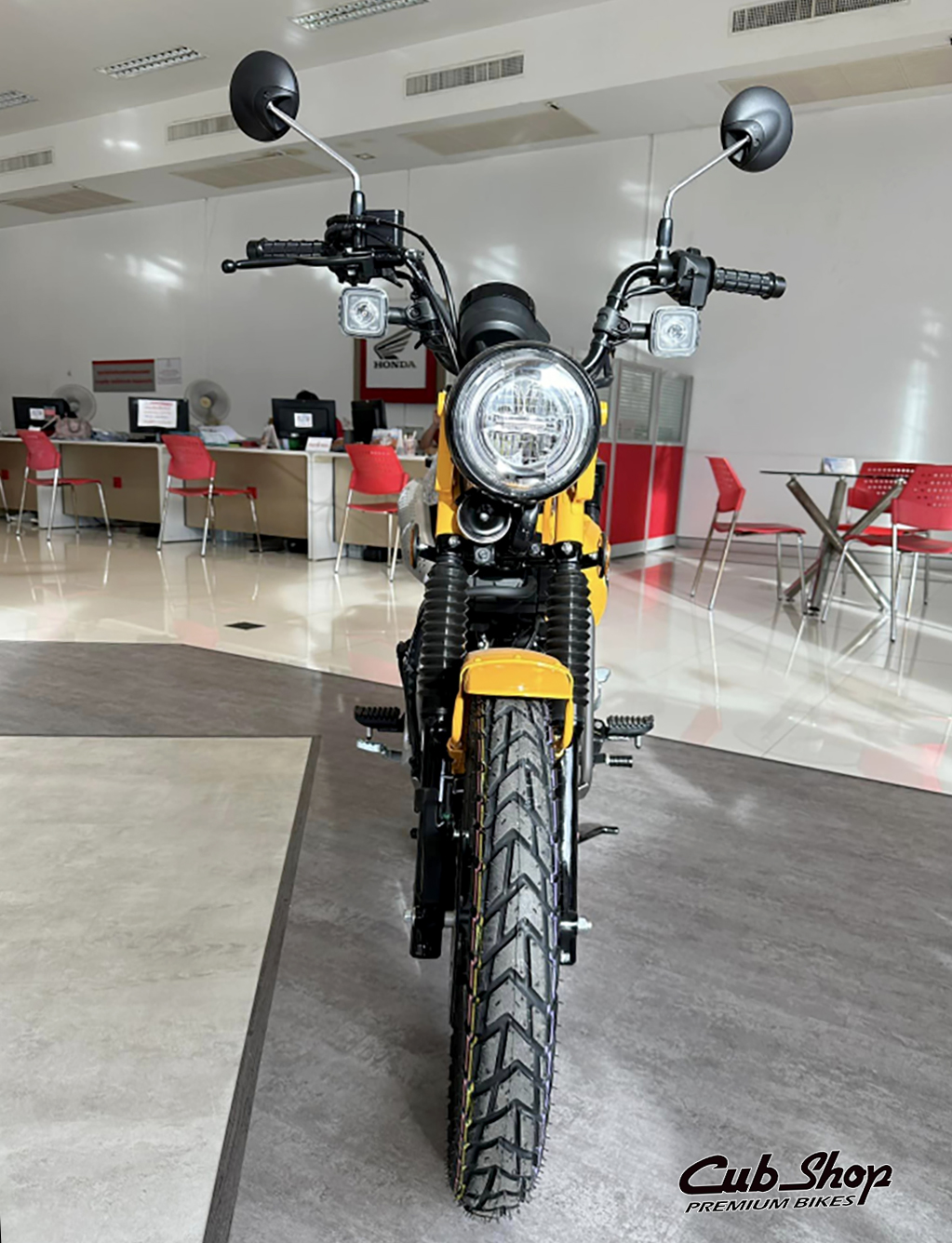 Honda CT125 2024 Màu Vàng Nhập Chính Ngạch